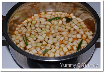 Churakka - Unakka Chemmeen Curry / Bottle Gourd (Lauki) - Dried Prawn ...